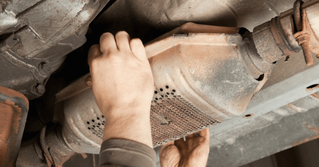 Catalytic Converters: Unveiling What’s Inside – Mechanic Times