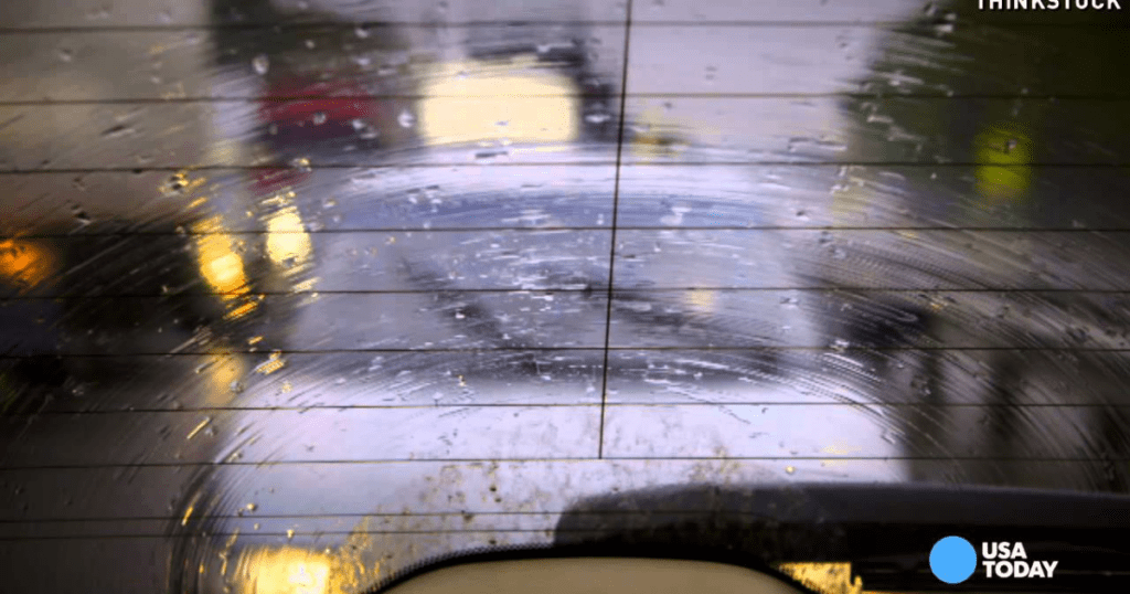 Why is My Car’s Windshield Fogged Up in Summer? – Mechanic Times